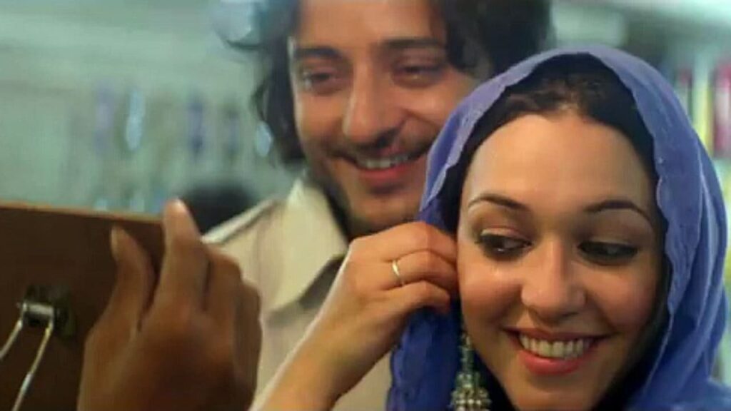 Anwar Hindi, Urdu Movie Streaming Online Watch on Amazon, Disney Plus ...