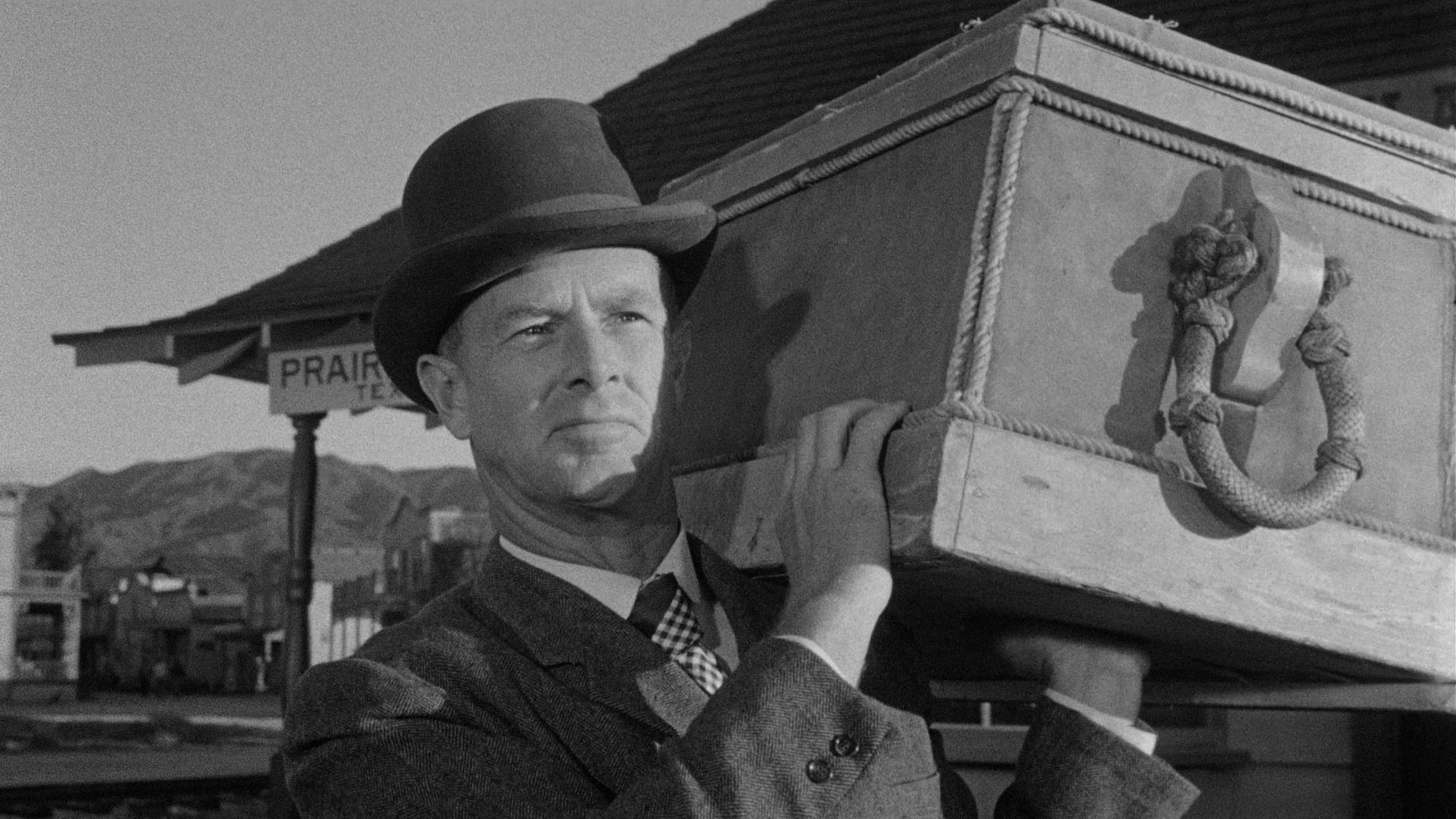 Terror in a Texas Town Spanish Movie Streaming Online Watch on MX Player