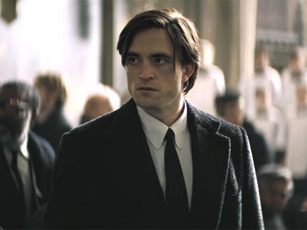 How The Batman’s Funeral Scene Clip Sets the Tone for the Movie?