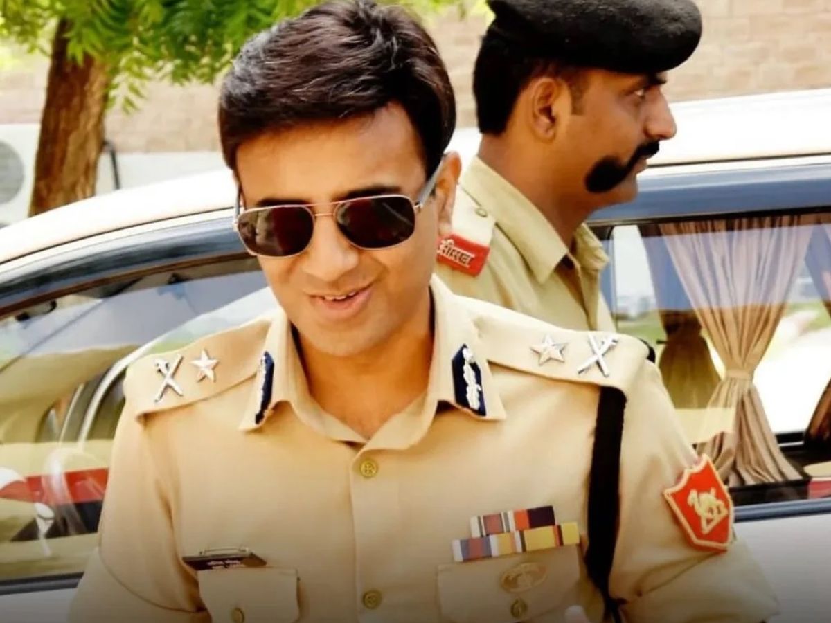 Is This Why Netflixs Khakee Fame IPS Officer Amit Lodhas Charged With ...