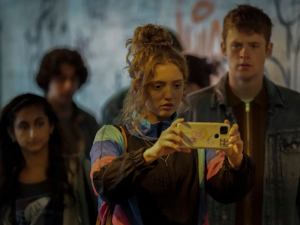 Netflix's New 100% Rated Show Has Viewers In A Twist!