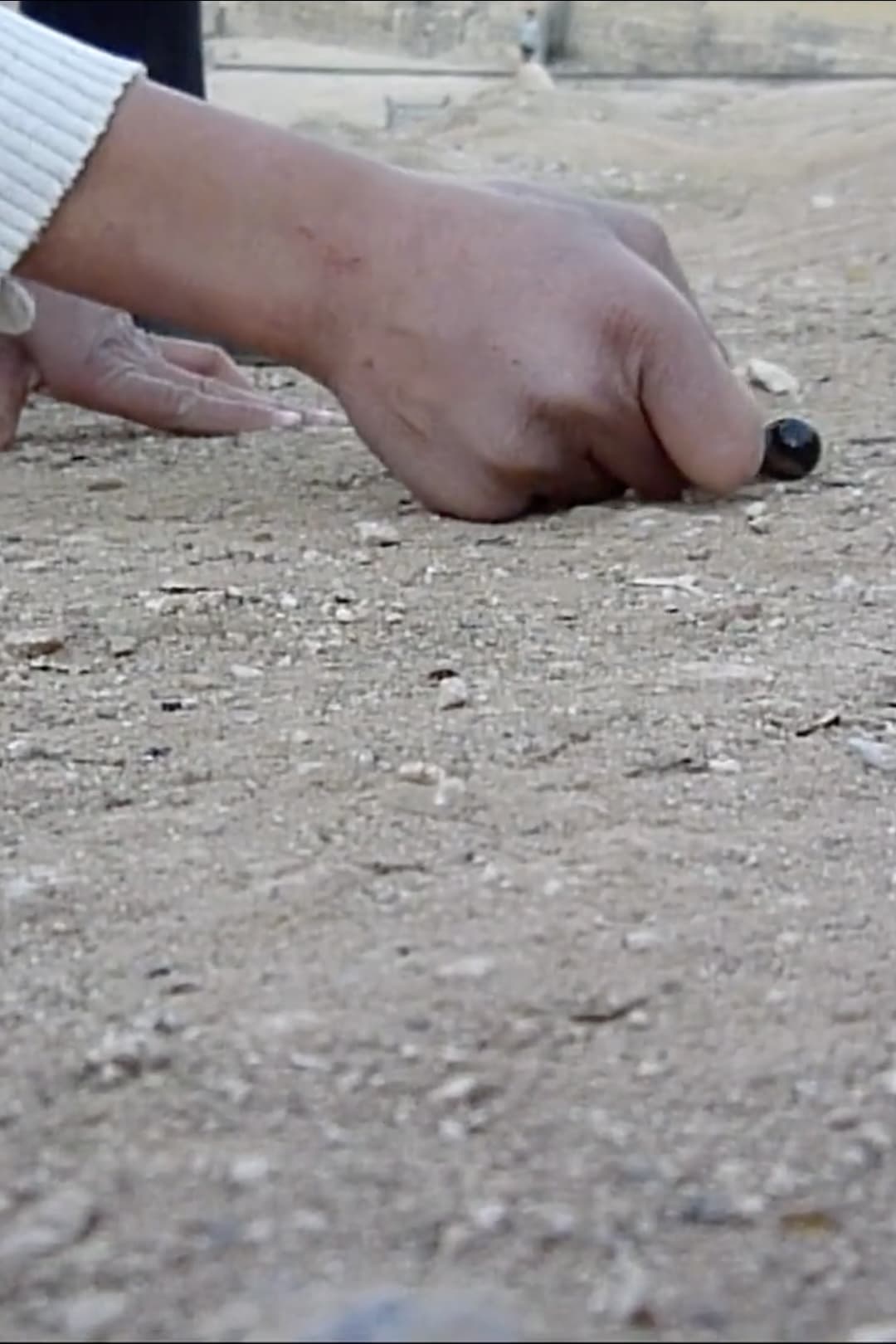 Children’s Game #8: Marbles Movie Streaming Online Watch