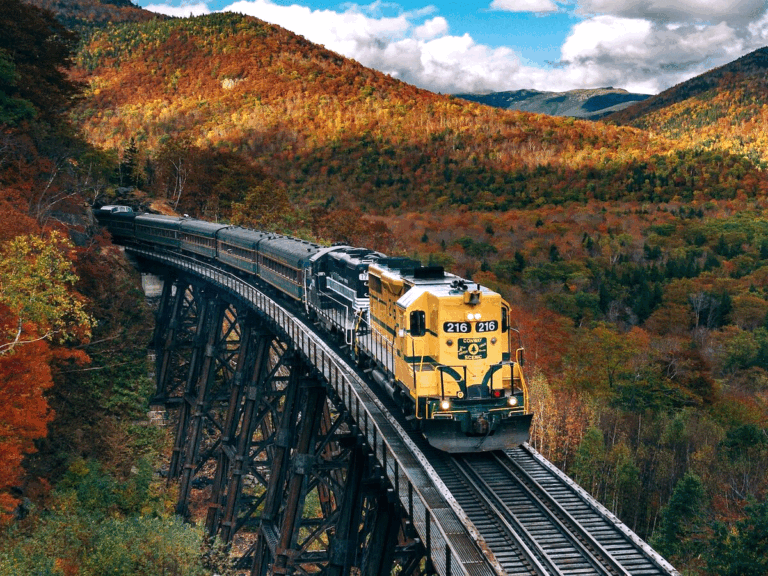 5 Movies That Were Filmed on Trains