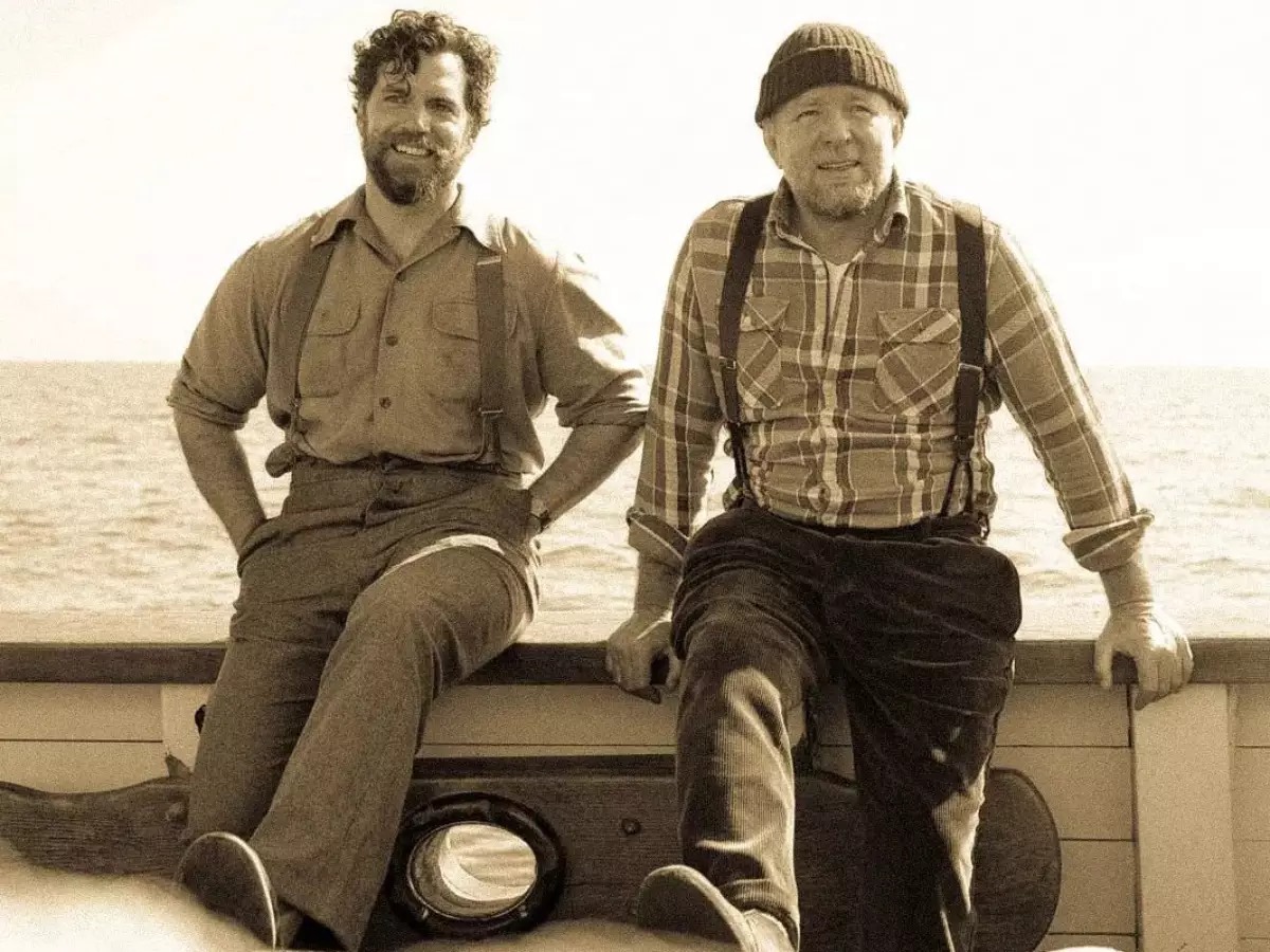 Guy Ritchie, Henry Cavill’s World War-II Spy Film Sets Release Date