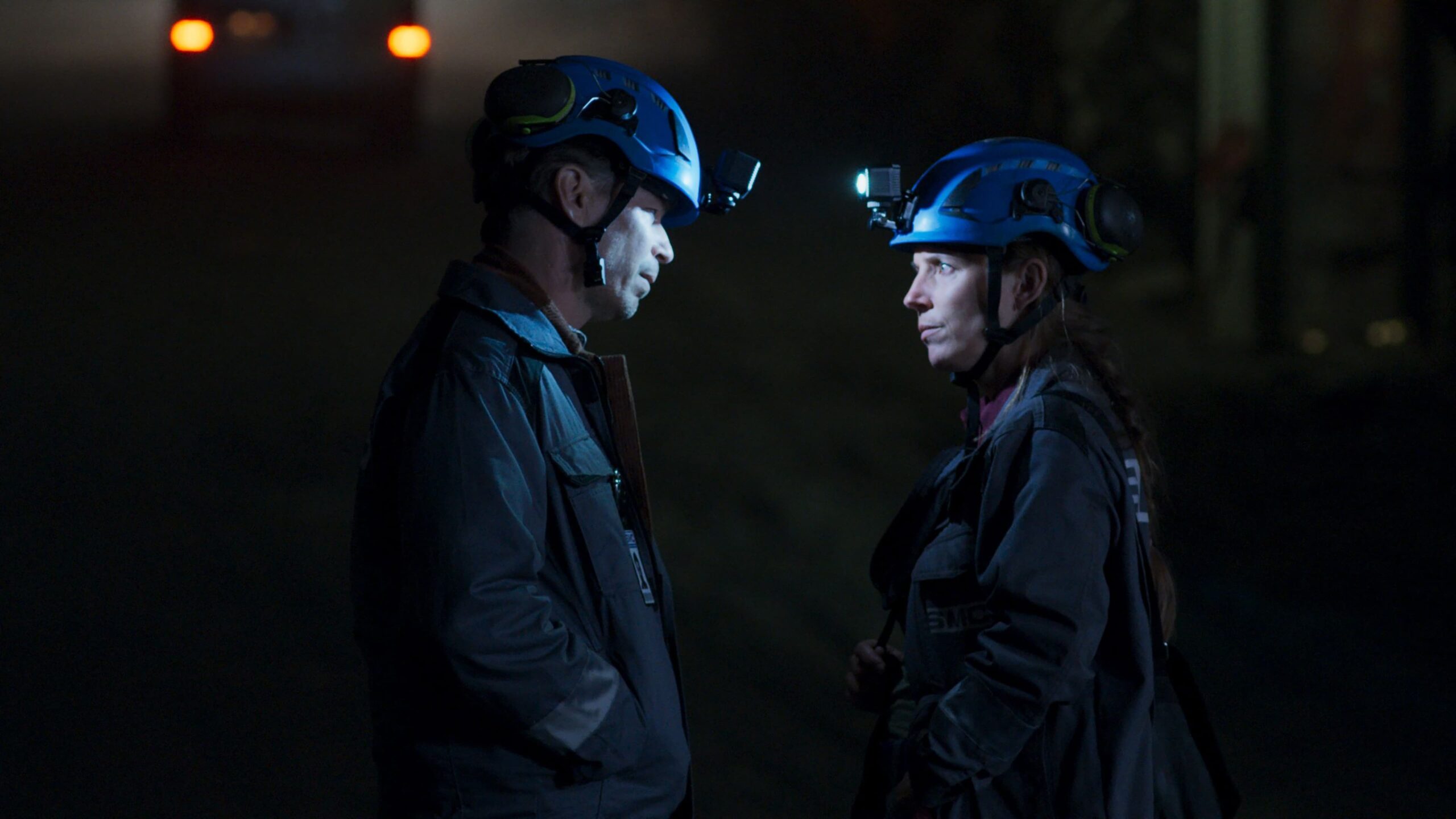 The Abyss Hindi, Spanish, Swedish Movie Streaming Online Watch on Netflix