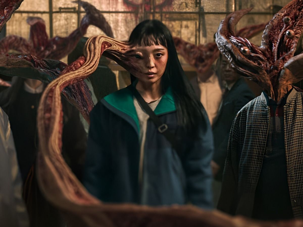 Parasyte: The Grey Review : This Monster Horror is a Slow burn Entertainer