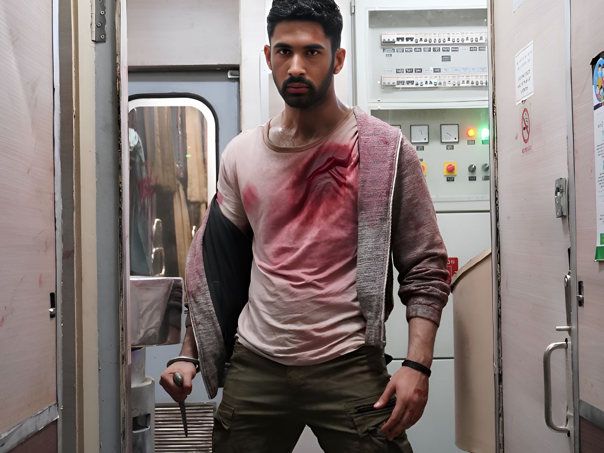 Kill Highly Positive & Bloody Reviews Pour on OTT!